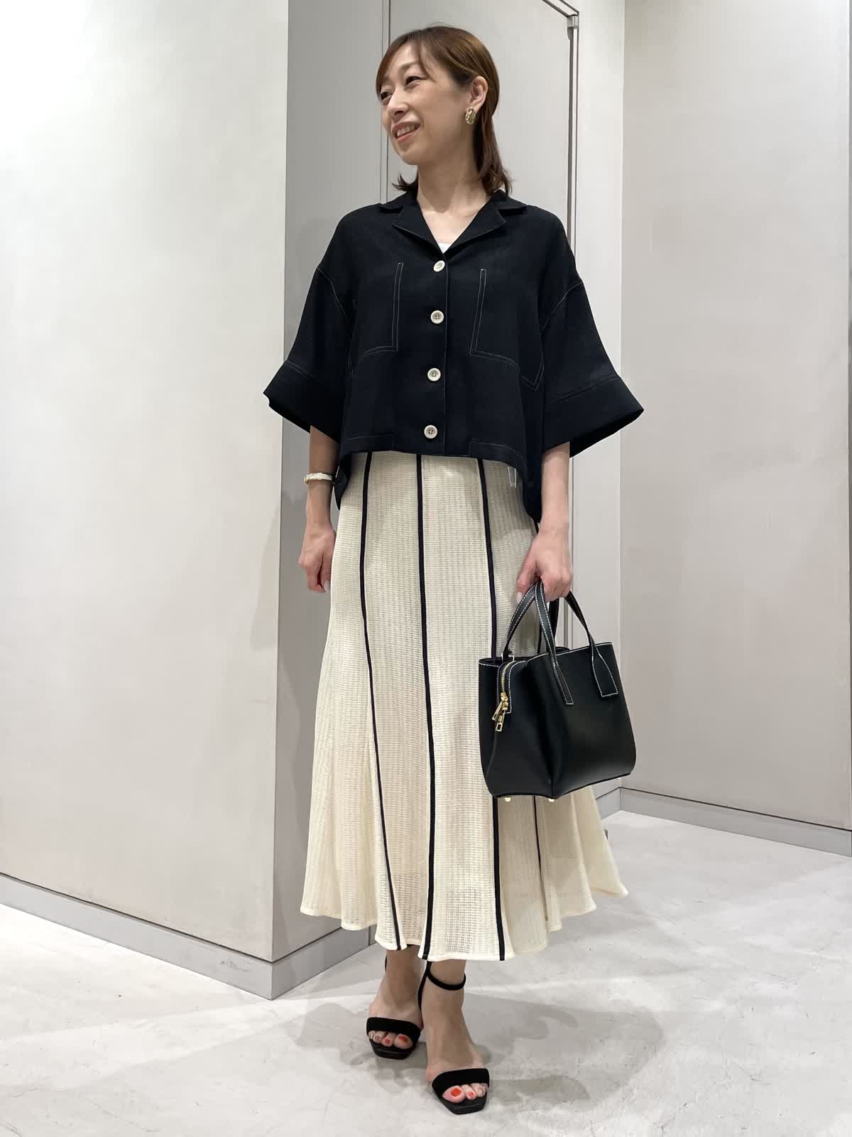 日本橋高島屋SC SUPERIOR CLOSETのスタッフスタイリング ｜フランドル（FLANDRE）オンライン