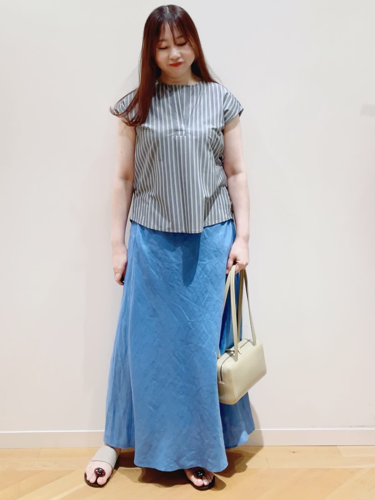 INEDのカットソーを使った熊本鶴屋SUPERIOR CLOSETのスタッフスタイリング ｜フランドル（FLANDRE）オンライン