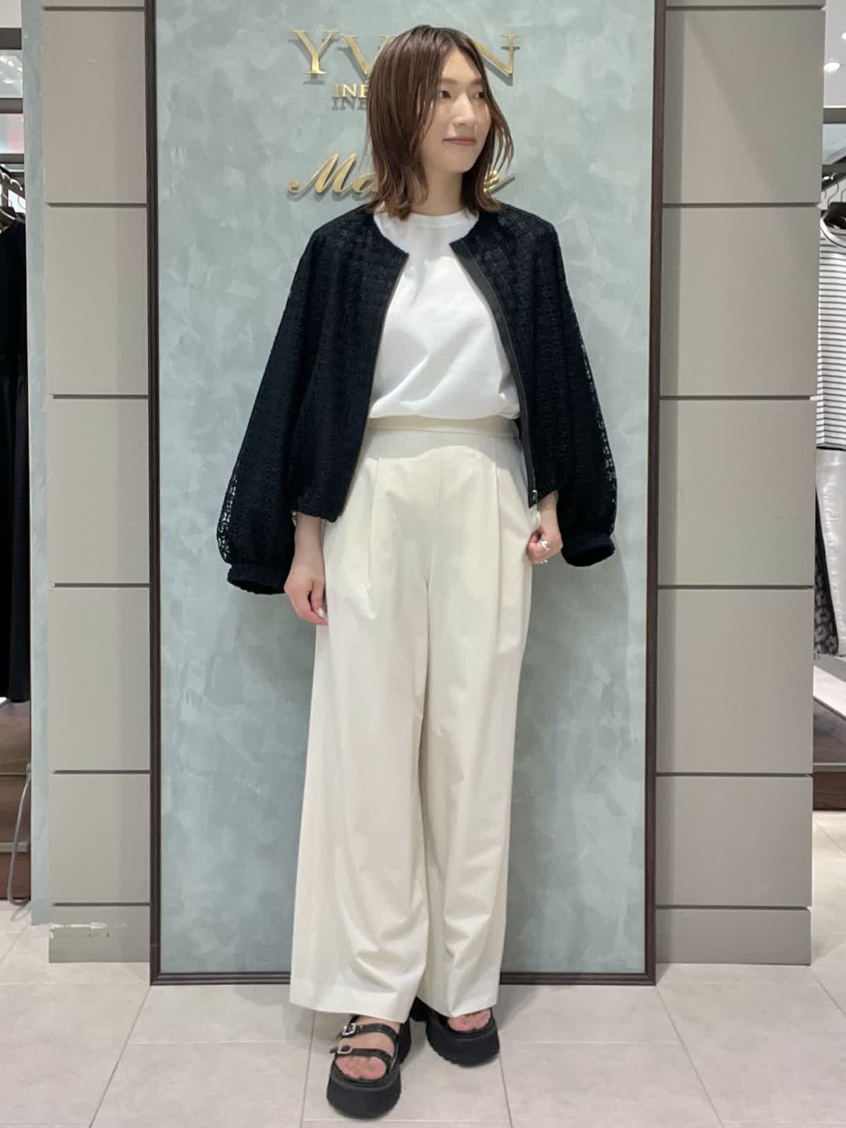 INEDのカットソーを使った札幌丸井今井SUPERIOR CLOSETのスタッフスタイリング ｜フランドル（FLANDRE）オンライン