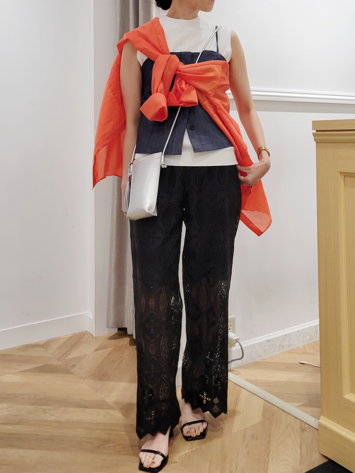 INEDのニットを使った岡山天満屋SUPERIORCLOSETのスタッフスタイリング ｜フランドル（FLANDRE）オンライン