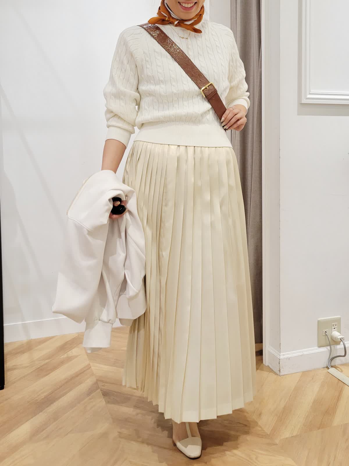 INEDのニットを使った岡山天満屋SUPERIORCLOSETのスタッフスタイリング ｜フランドル（FLANDRE）オンライン