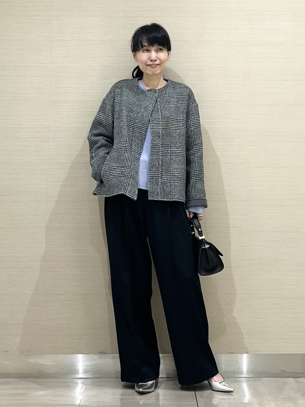 INEDのコートを使った新宿タカシマヤSUPERIOR CLOSETのスタッフスタイリング ｜フランドル（FLANDRE）オンライン