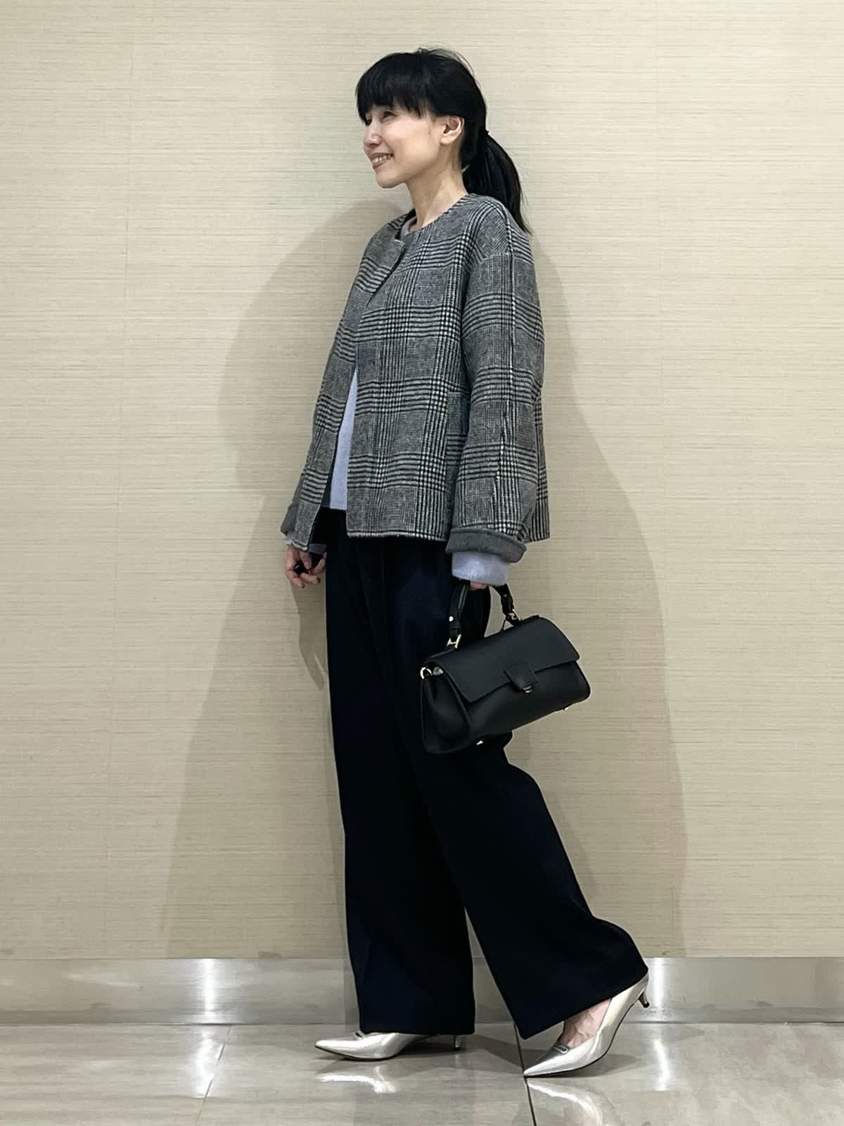 INEDのコートを使った新宿タカシマヤSUPERIOR CLOSETのスタッフスタイリング ｜フランドル（FLANDRE）オンライン