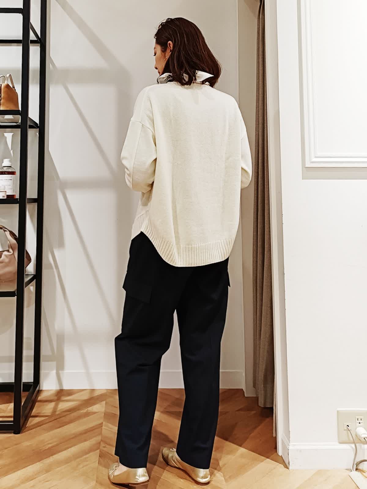 INED Lのニットを使った岡山天満屋SUPERIORCLOSETのスタッフスタイリング ｜フランドル（FLANDRE）オンライン